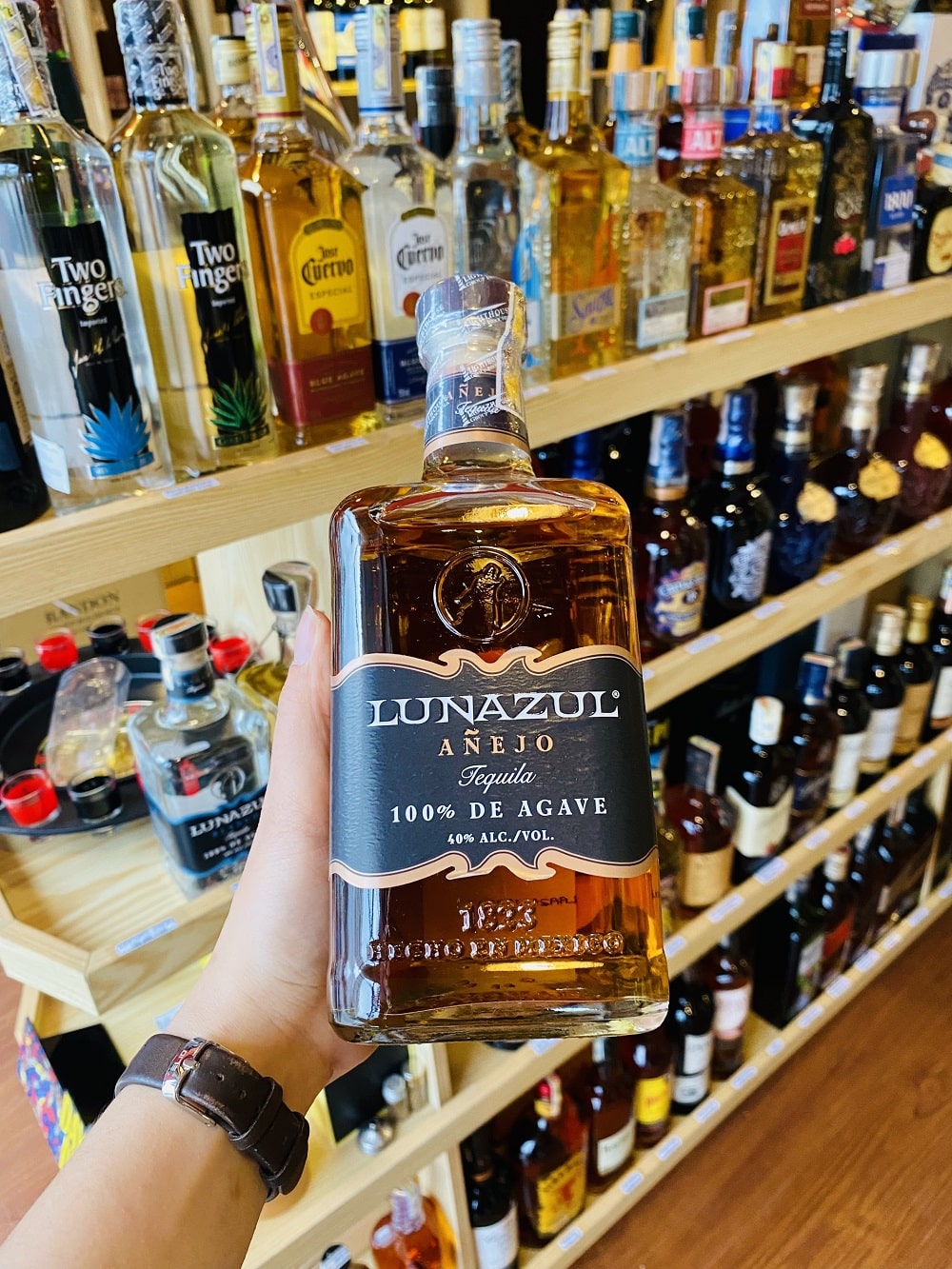 Rượu Lunazul Anejo - Chuyên cung cấp rượu pha chế Uy Tín HCM