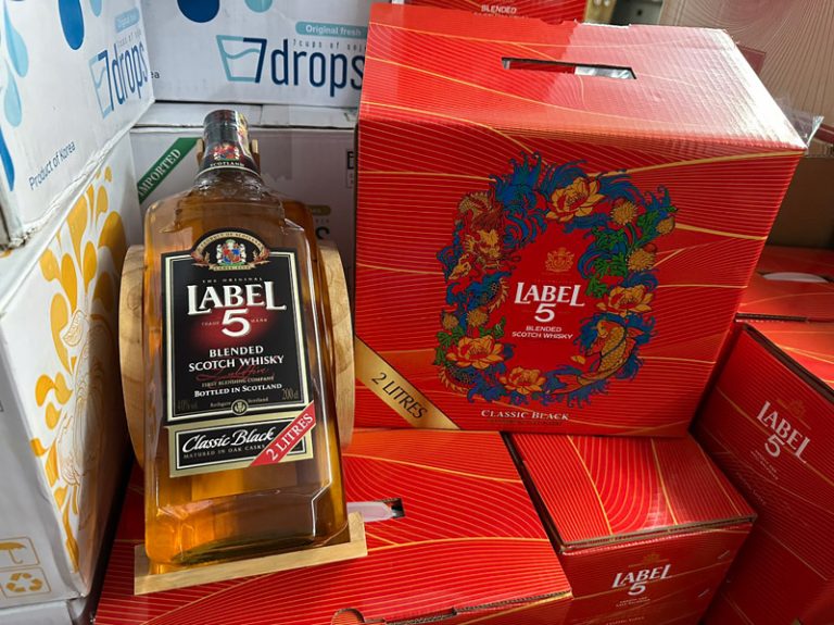 Rượu Label 5 2L Kệ Pháo - Chuyên cung cấp rượu ngoại Uy Tín